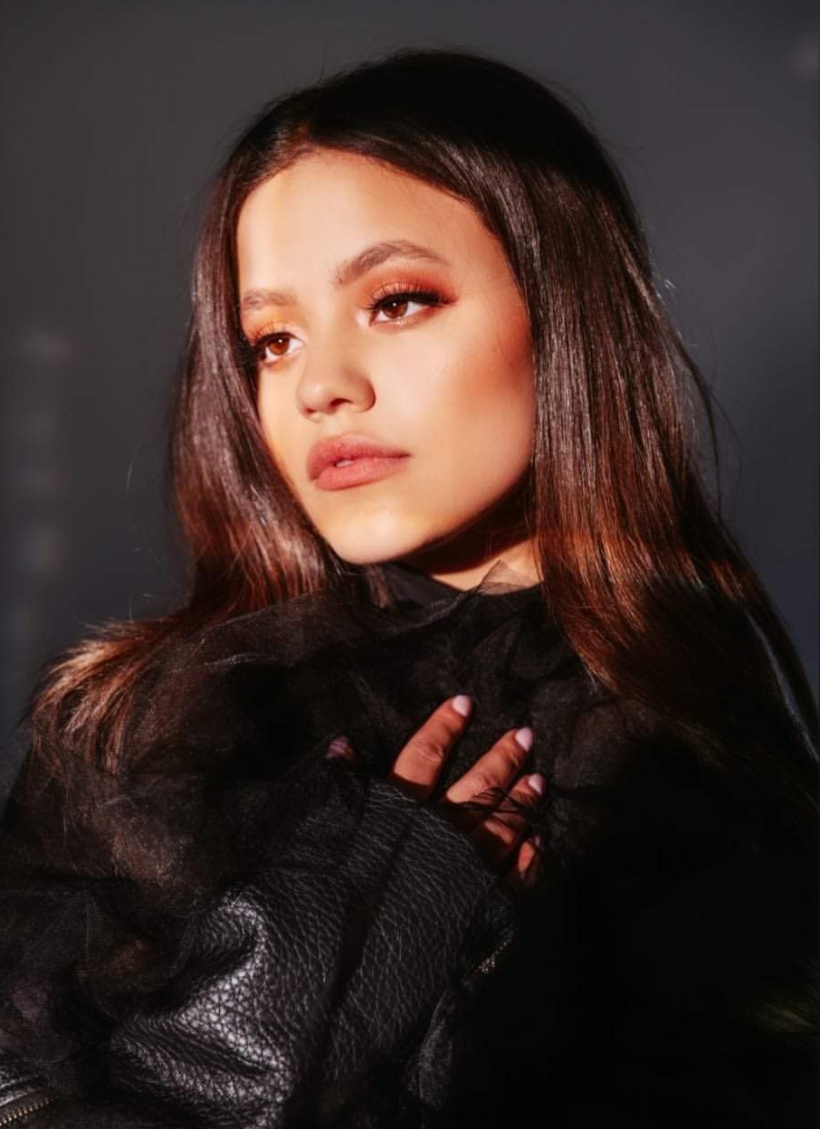 Sarah Jeffery | Descendants Wiki | Fandom
