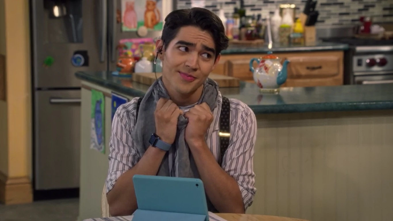 Casey Image Gallery | Fuller House Wikia | Fandom