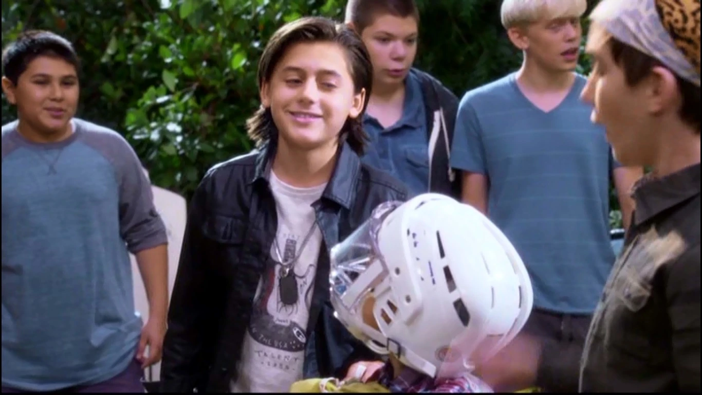 Bobby Popko Season 1 Image Gallery | Fuller House Wikia | Fandom