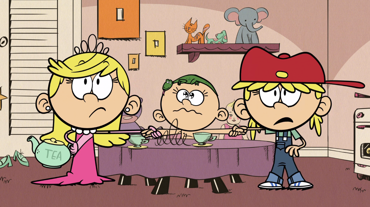 The Loud House Lana And Lola Fighting