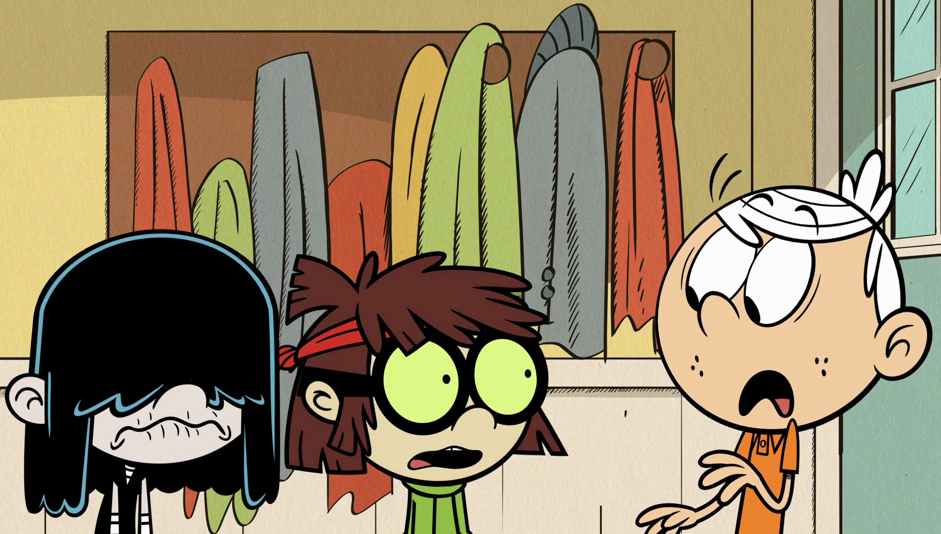 Image S1e25b Lincoln Shocked By The Infected Lisapng The Loud House Encyclopedia Fandom