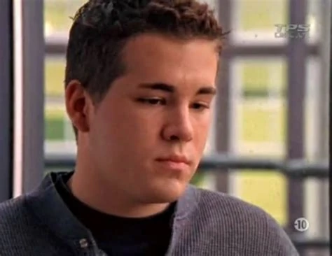 Ryan Reynolds | The Outer Limits Wiki | Fandom