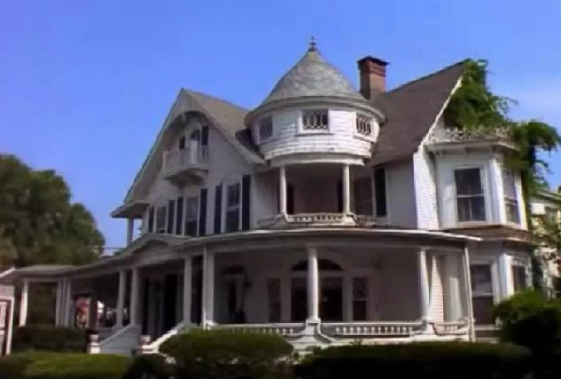 The Spellman Residence | Thesabrinatheteenagewitch Wiki | Fandom