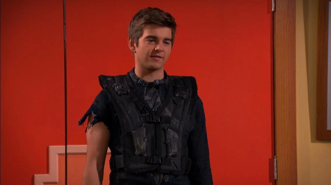 Image - Max Evil Costume.jpg | The Thundermans Wiki | FANDOM powered by ...