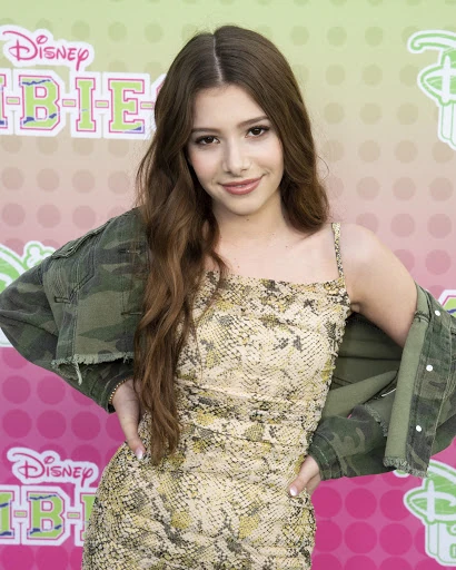Makenzie Moss | The Unicorn Wiki | Fandom