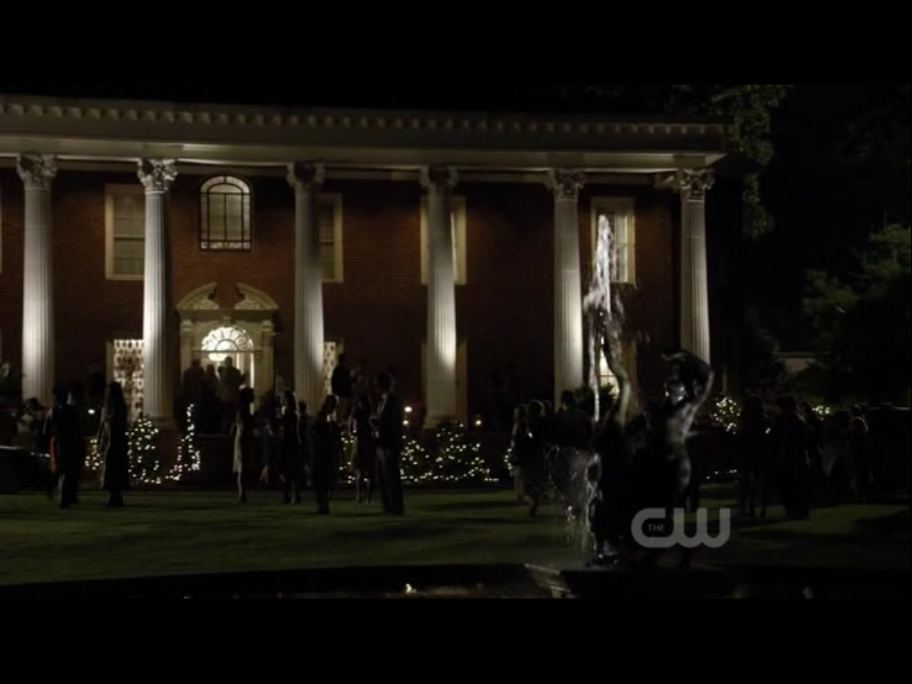 Villa Lockwood | The Vampire Diaries & Originals Wiki | Fandom