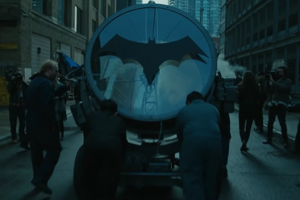 Bat-Signal | Titans Wiki | Fandom