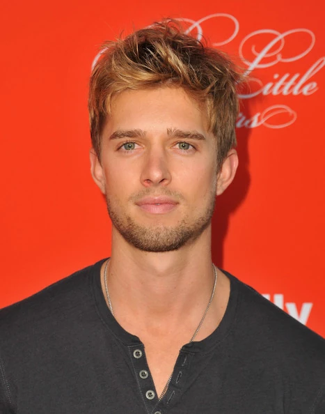 Drew Van Acker | Titans Wiki | Fandom