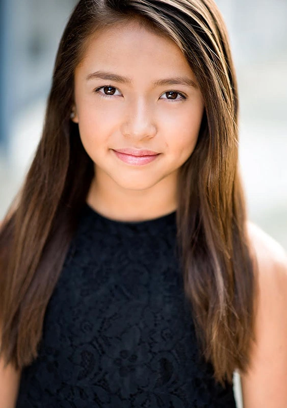 Isabelle Beech | To All The Boys I've Loved Before Wiki | Fandom