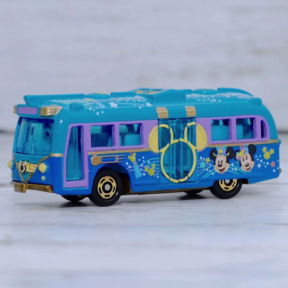 Disney Resort Cruiser (Tanabata Days 2017) | Tomica Wiki | Fandom