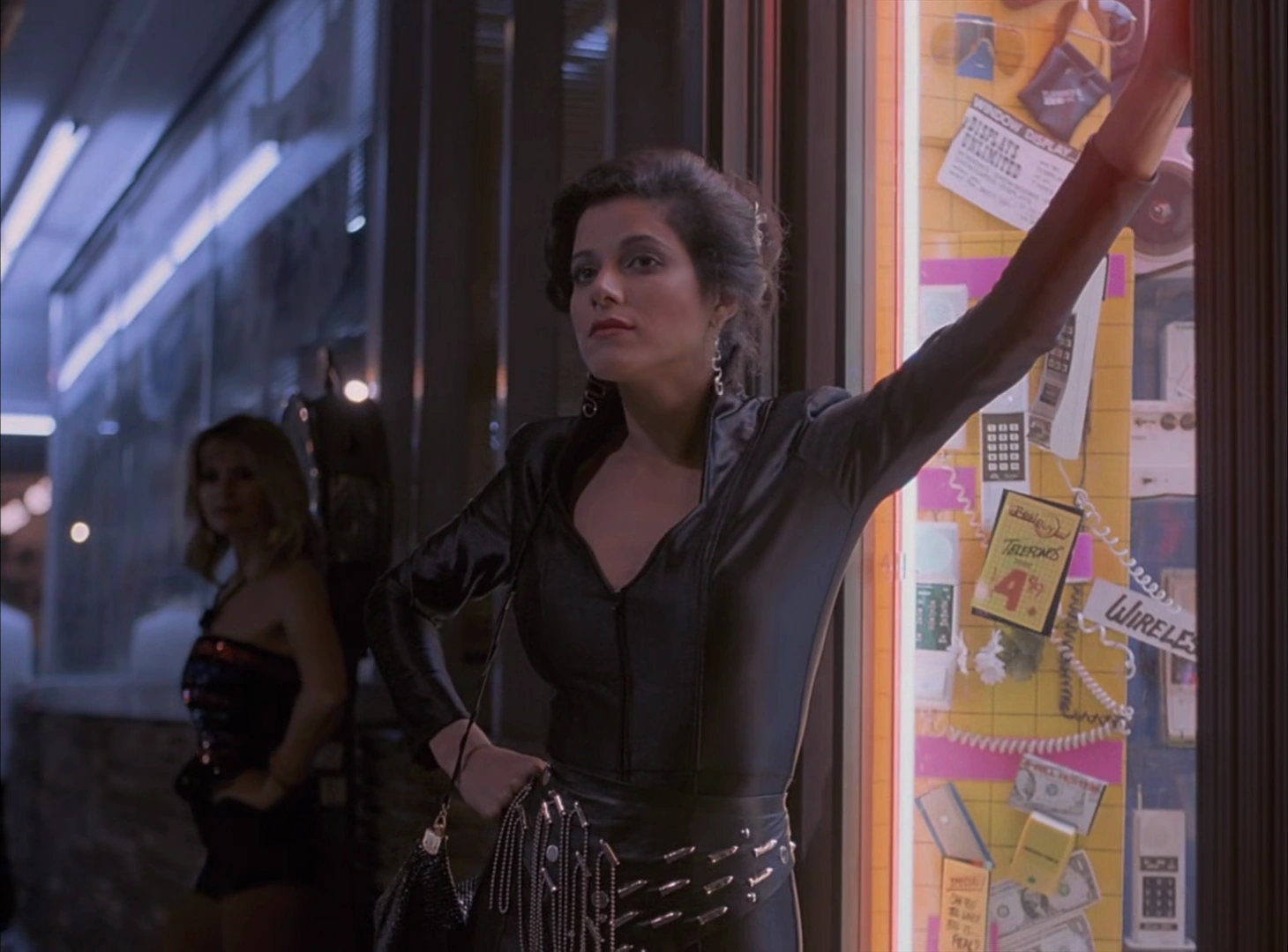 Gina Calabrese | Historica Wiki | Fandom