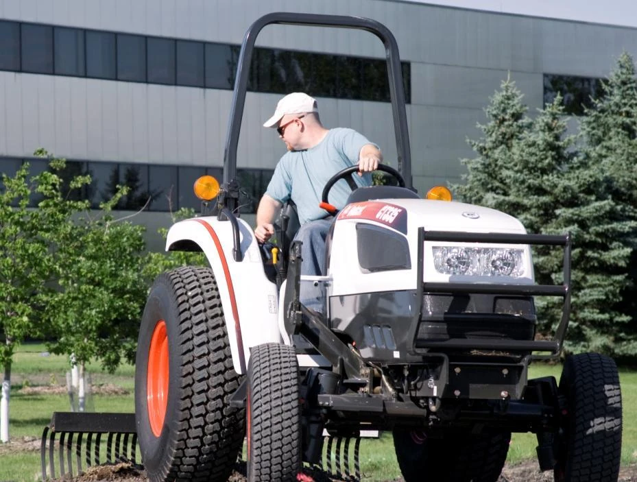 Bobcat CT335 | Tractor & Construction Plant Wiki | Fandom