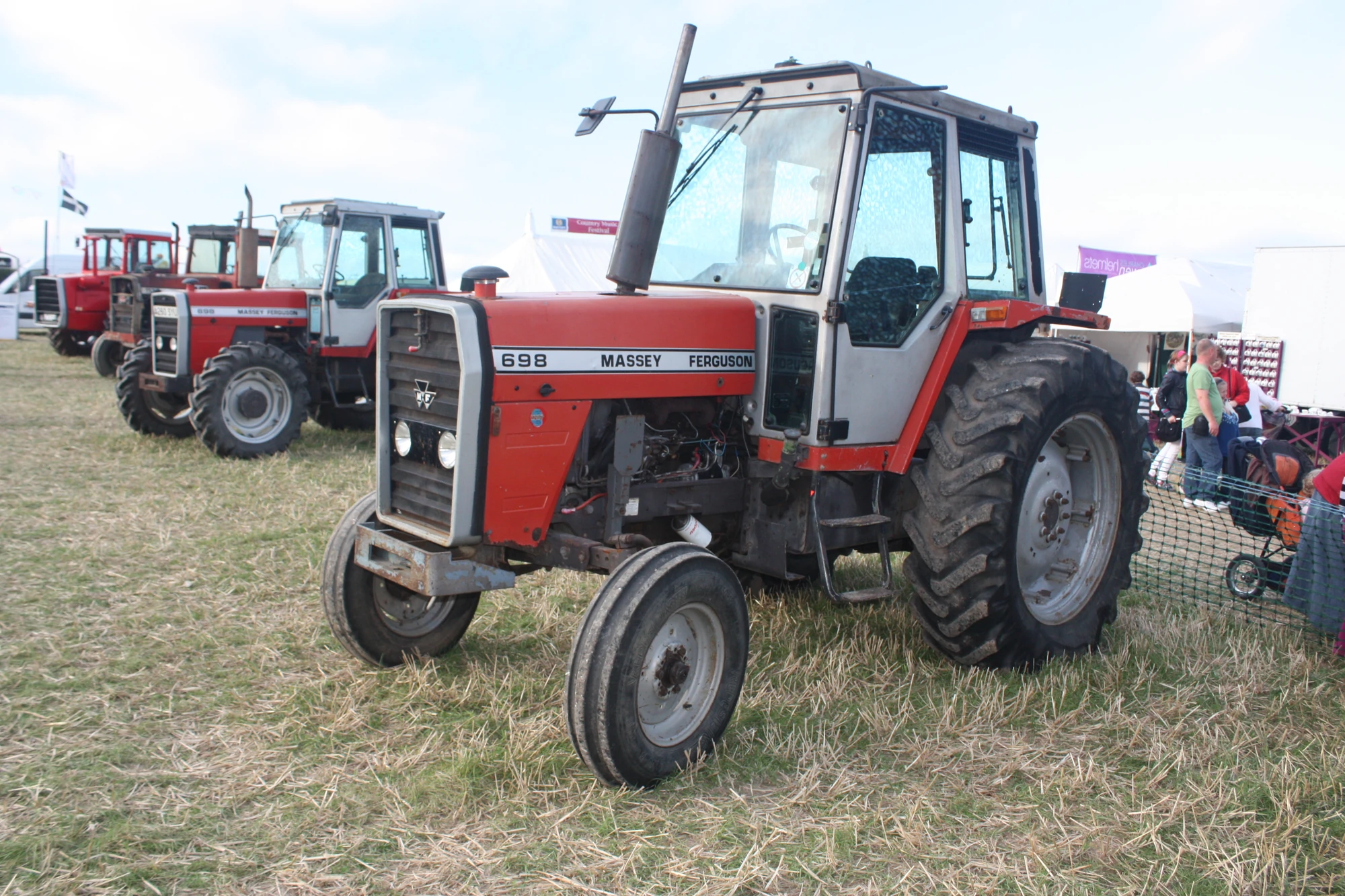 Massey Ferguson 698 | Tractor & Construction Plant Wiki | Fandom