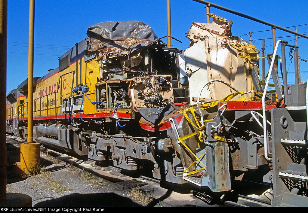 Image - Wrecked UP AC4400CW.jpg | Trains And Locomotives Wiki | FANDOM ...