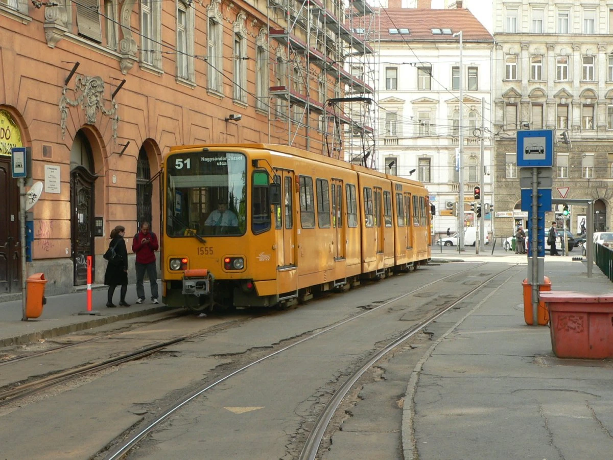 Mester utca | Tram Wiki | Fandom