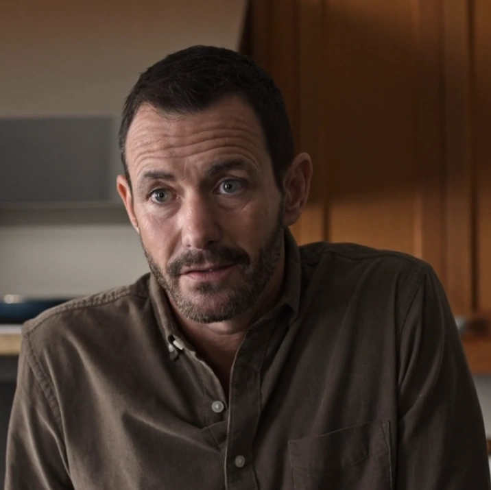 Doug Davis | Trinkets Wiki | Fandom