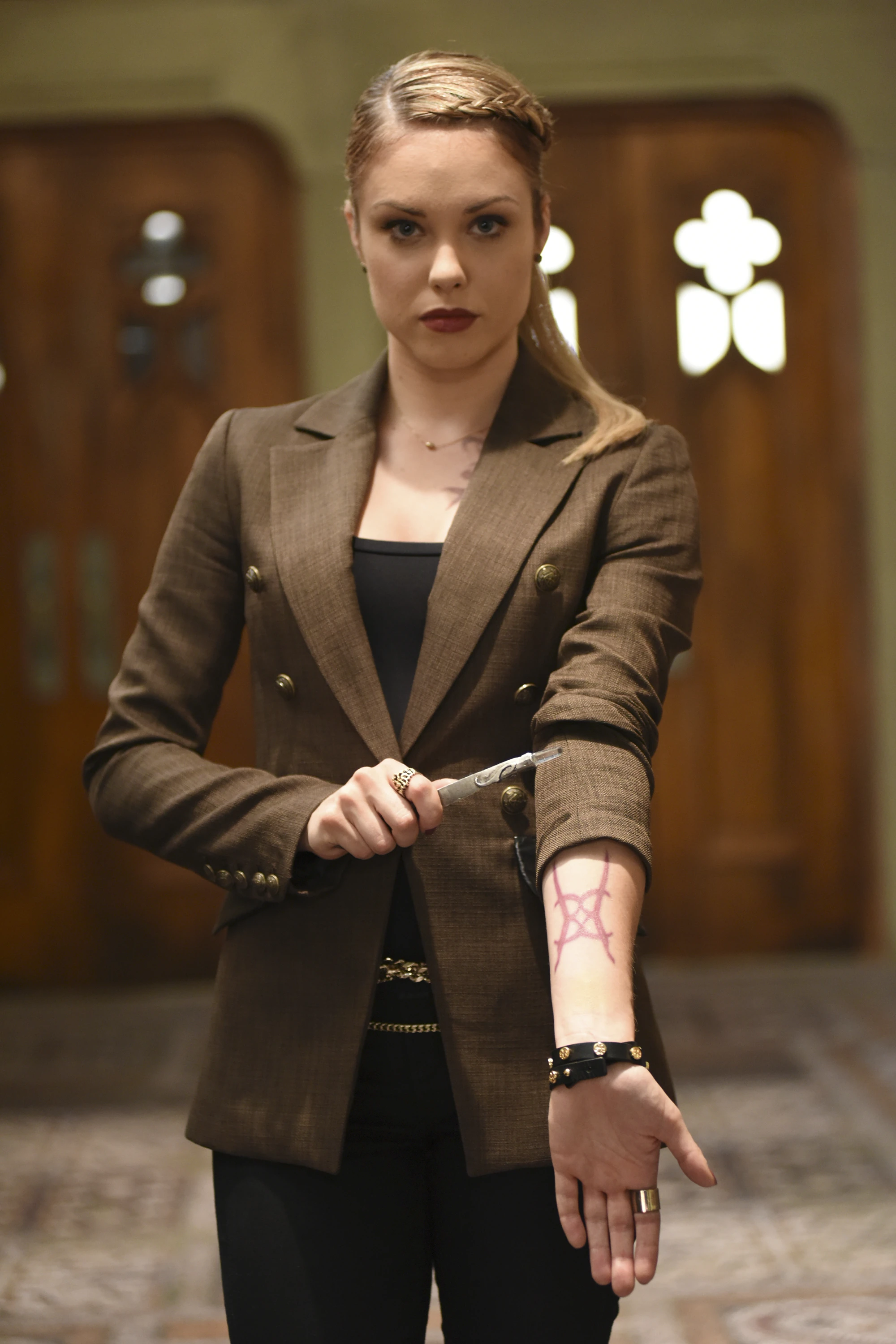 Image - TMI108promo Lydia01.jpg | Shadowhunters on Freeform Wiki ...
