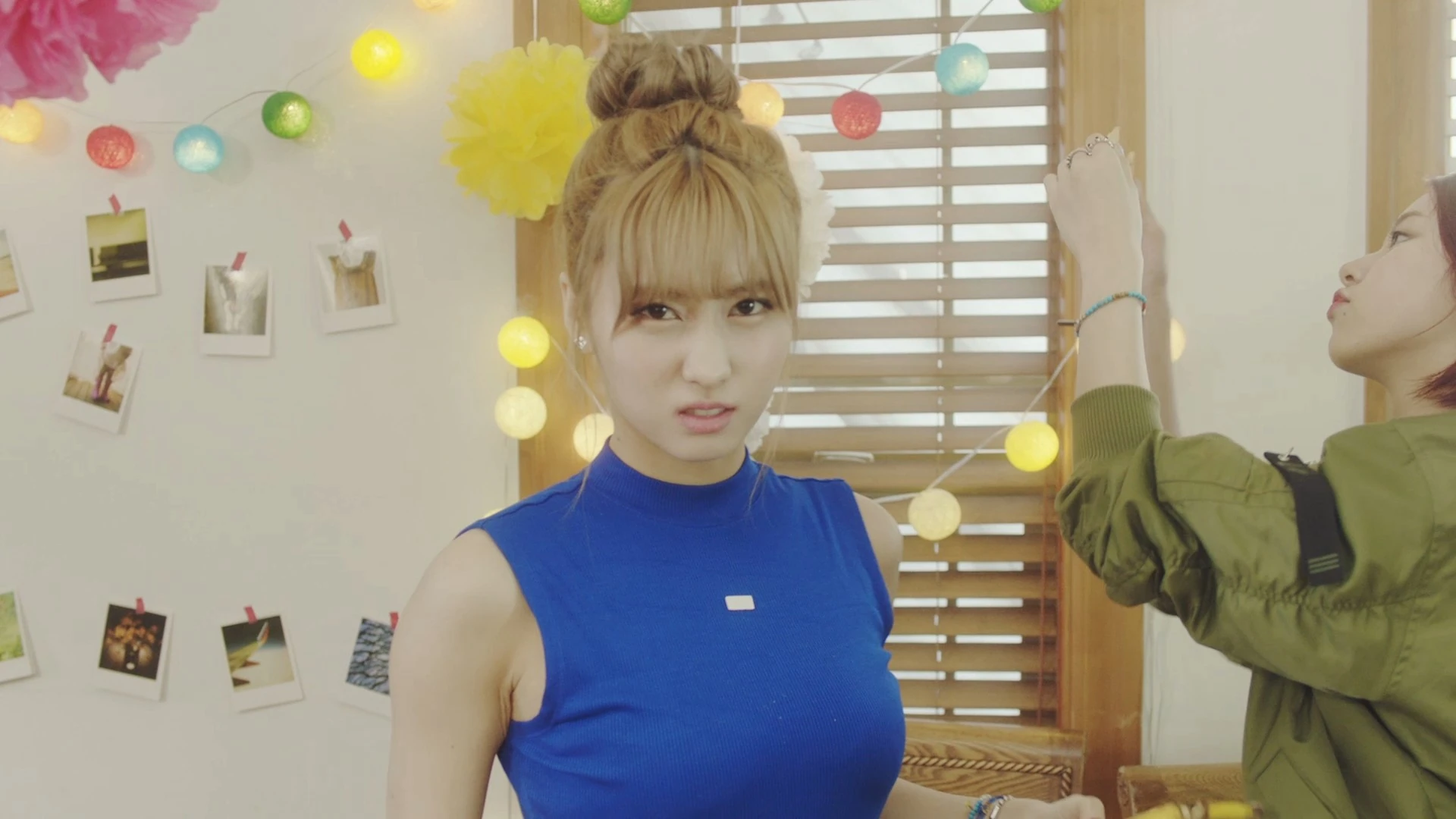 Image - Momo Cheer Up MV 3.jpg | Twice Wiki | FANDOM powered by Wikia