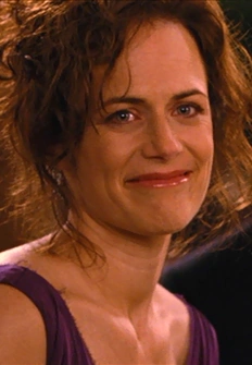 Renée Dwyer | Twilight Saga Wiki | FANDOM powered by Wikia