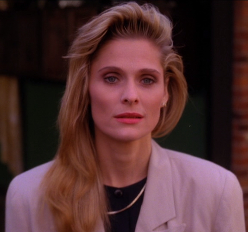 Annette Mccarthy Twin Peaks Wiki Fandom Powered By Wikia
