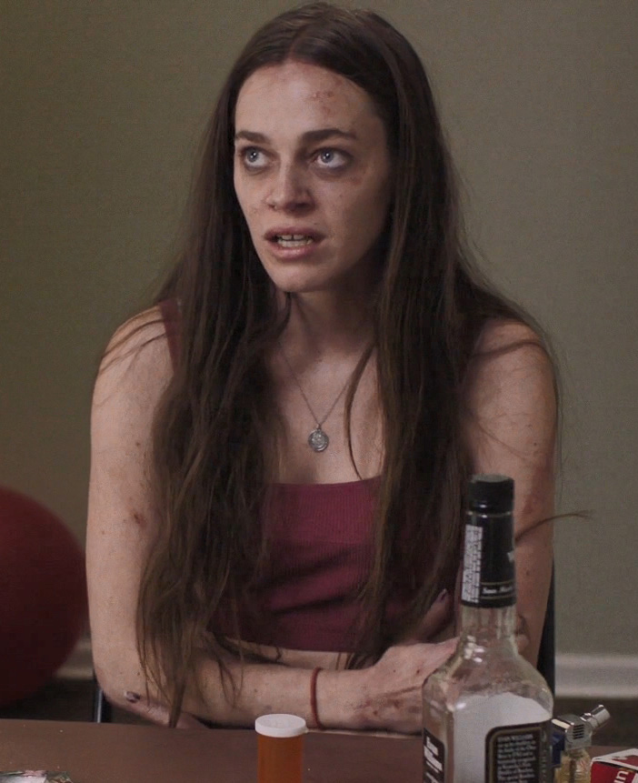 Drugged Out Mother Twin Peaks Wiki Fandom Powered By Wikia