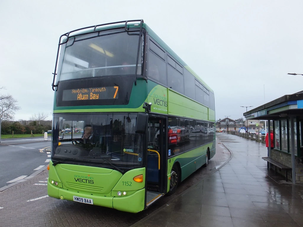Southern Vectis: Route 7 | UK Transport Wiki | Fandom