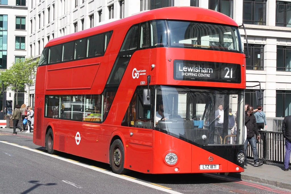 London Buses route 21 | UK Transport Wiki | Fandom