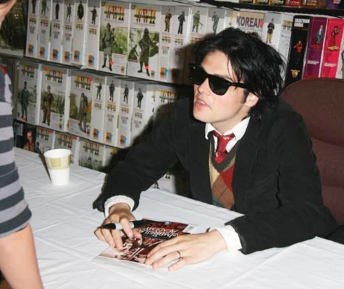 Gerard Way | Umbrella Academy Wiki | FANDOM powered by Wikia