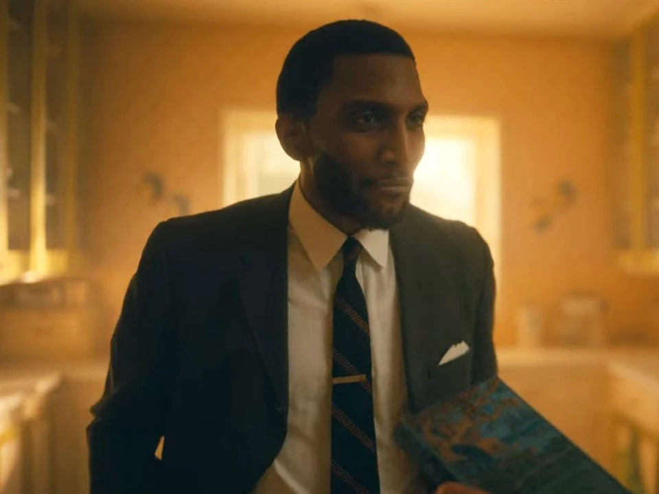 Raymond Chestnut | Umbrella Academy Wiki | Fandom