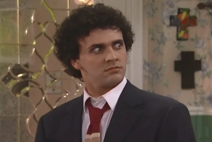 Imagen - Plutarco sorprendido.jpg | Wiki Una Familia De Diez | FANDOM ...