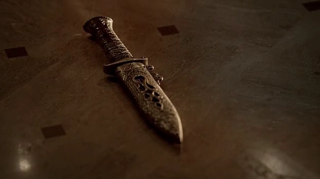 Traveler Knife | The Vampire Diaries Wiki | Fandom