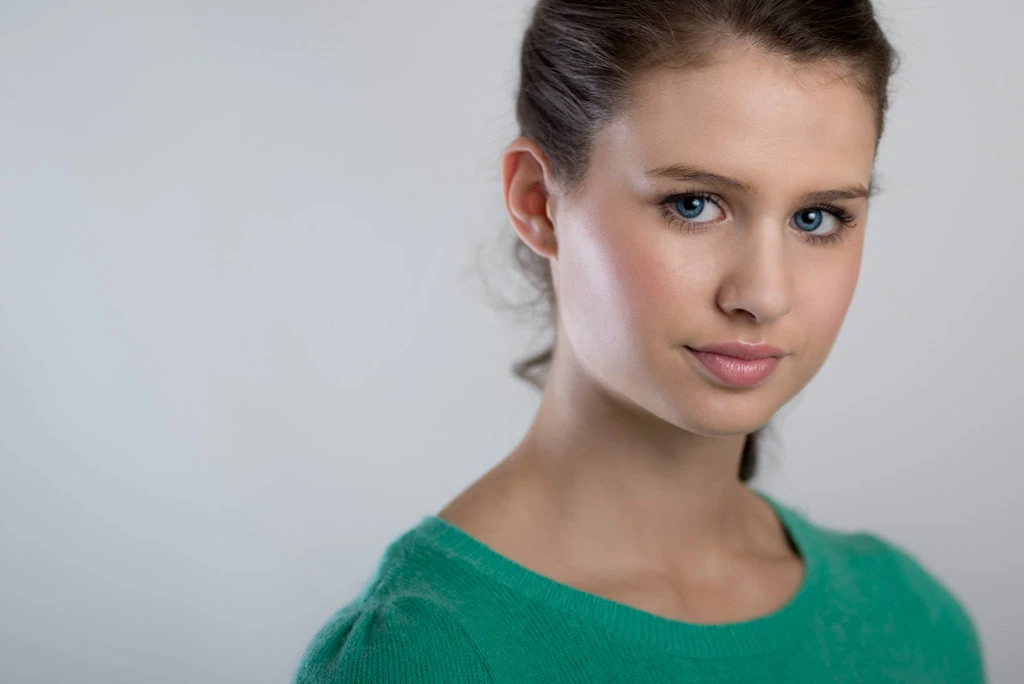 Avery Konrad | Van Helsing Wiki | FANDOM powered by Wikia