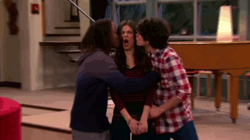 Victorious Cat And Robbie Kissing Scenes
