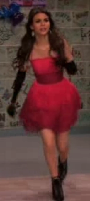 Image - Tori prome.png | Victorious Wiki | FANDOM powered by Wikia