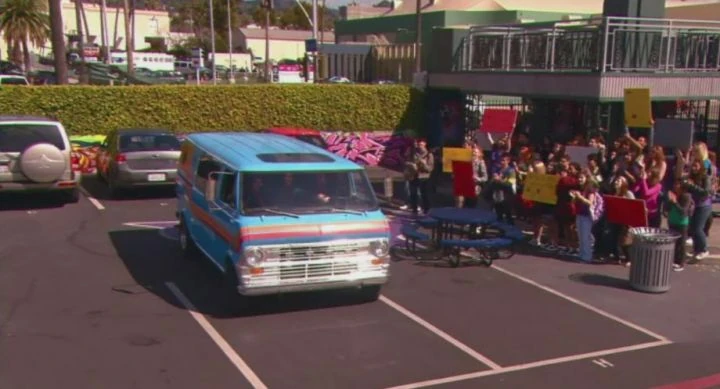 Image - Sikowitz's Ping-Pong Van.jpg | Victorious Wiki | FANDOM powered ...