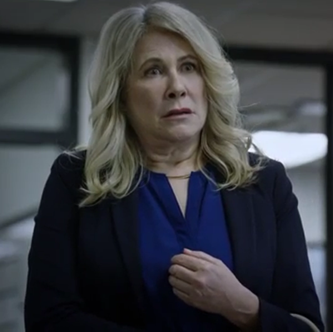 Doreen Wayne (My Husband's Deadly Past) | Villainous Beauties Wiki | Fandom