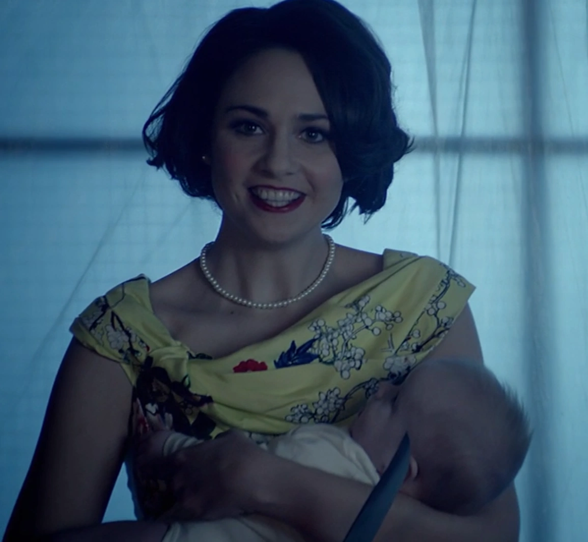 Hannah Van Dyke (A Working Mom's Nightmare) | Villainous Beauties Wiki ...