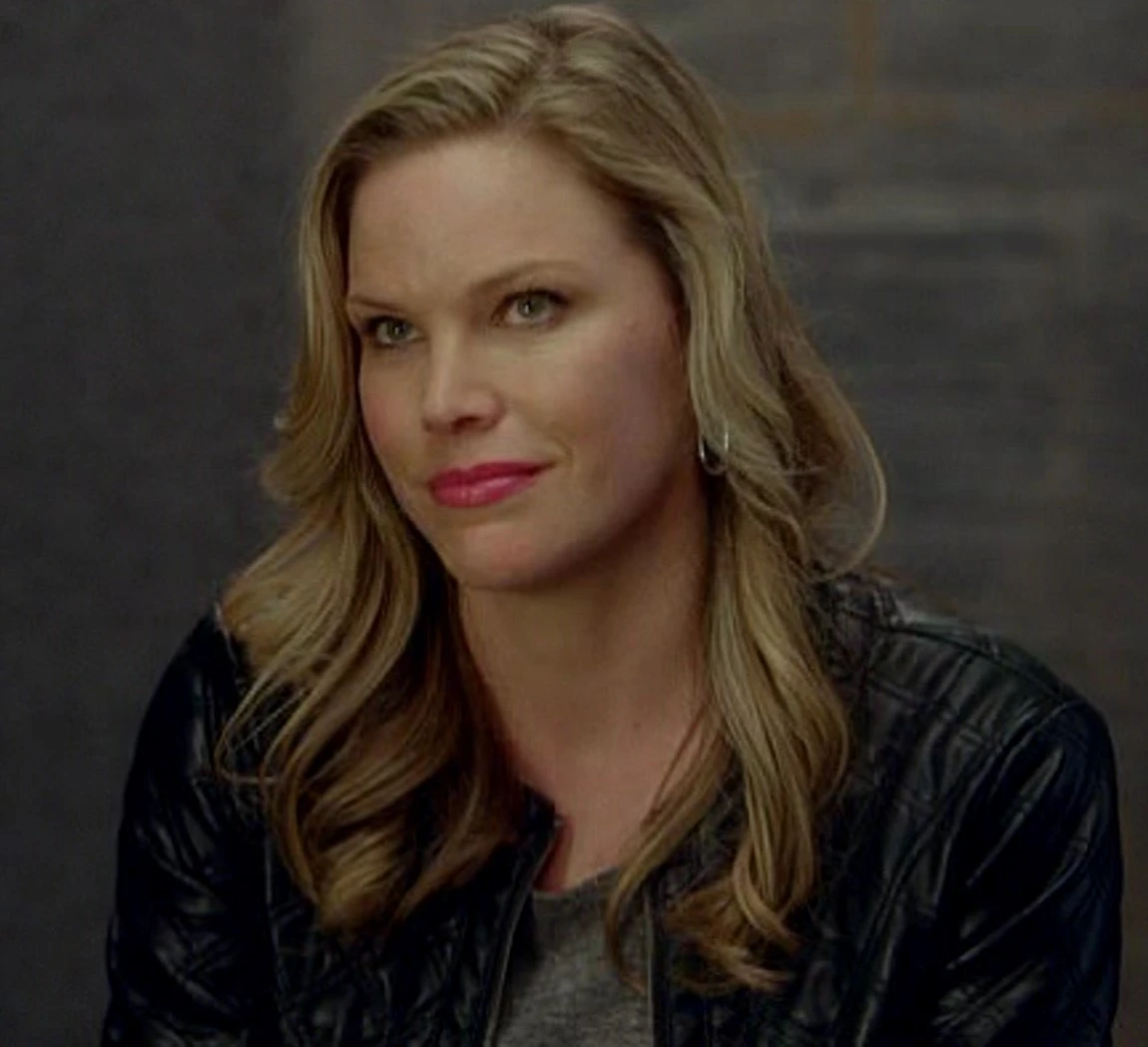 Molly Higgins (Republic of Doyle) | Villainous Beauties Wiki | Fandom