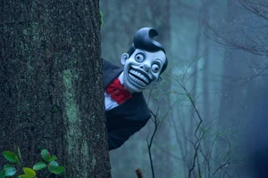 Mister Chuckle Teeth | Villains Wiki | Fandom