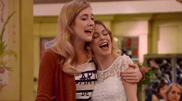 Angie Carrará | Violetta Wiki | FANDOM powered by Wikia