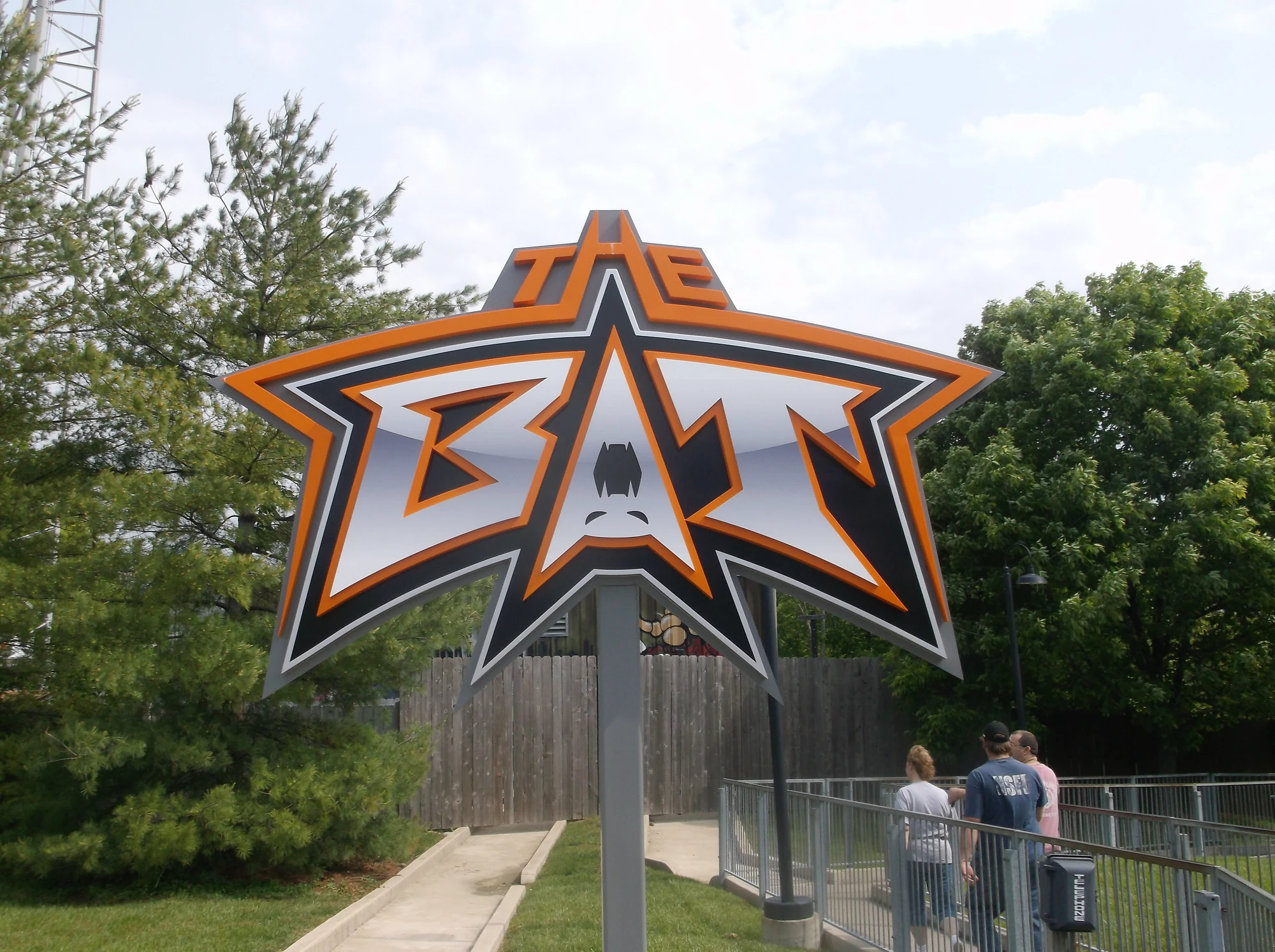 The Bat | Kings Island Wiki | Fandom