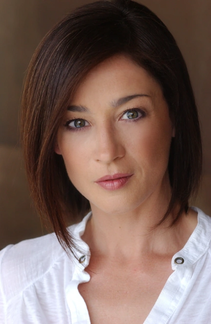 Moira Kelly | Voice Actors from the world Wikia | Fandom