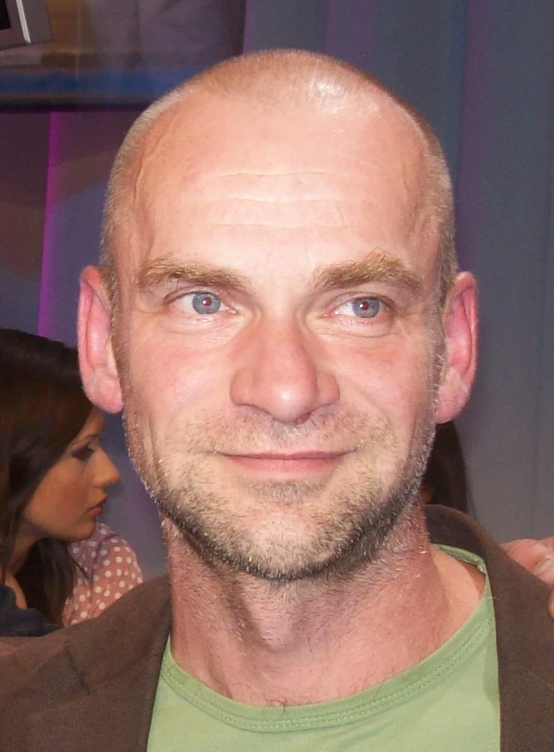 Sławomir Pacek | Voice Actors from the world Wikia | Fandom