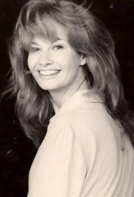 Linda Gary | Voice Actors from the world Wikia | Fandom