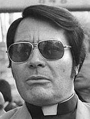 Jim Jones' Sunglasses | Warehouse 13 Artifact Database Wiki | Fandom