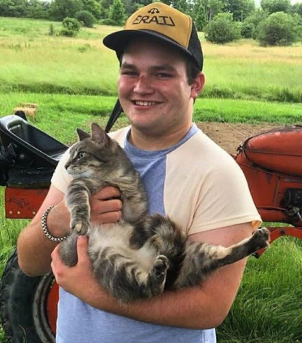 Reginald Huggins | Warner Bros. Entertainment Wiki | Fandom