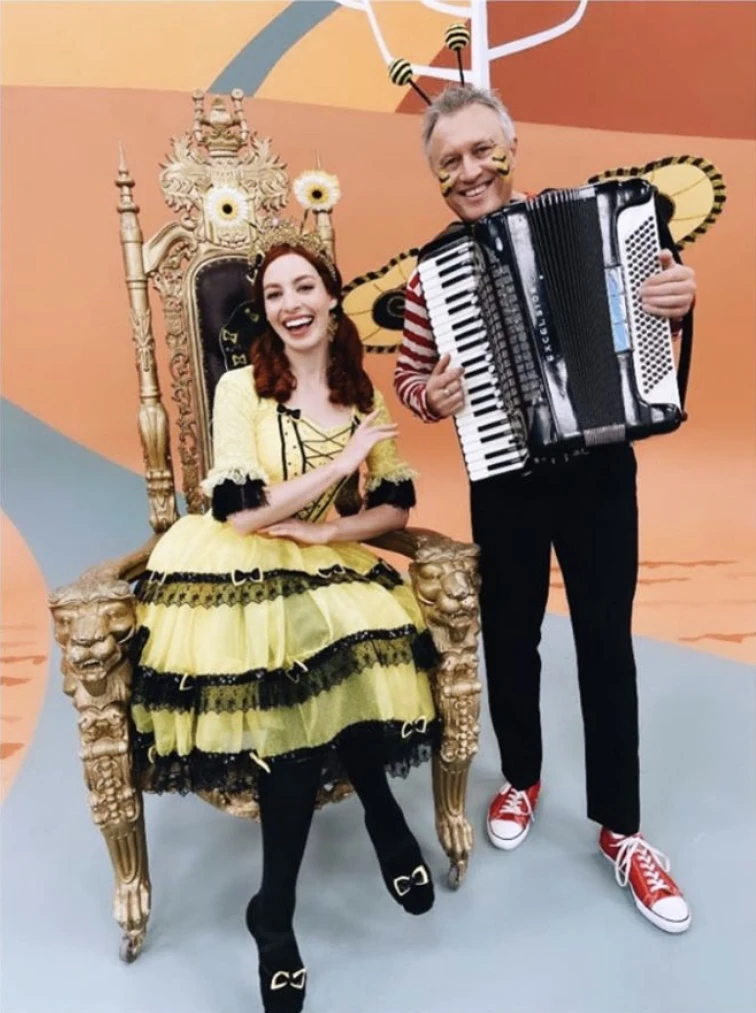 Beatrice Bee | Wigglepedia | Fandom