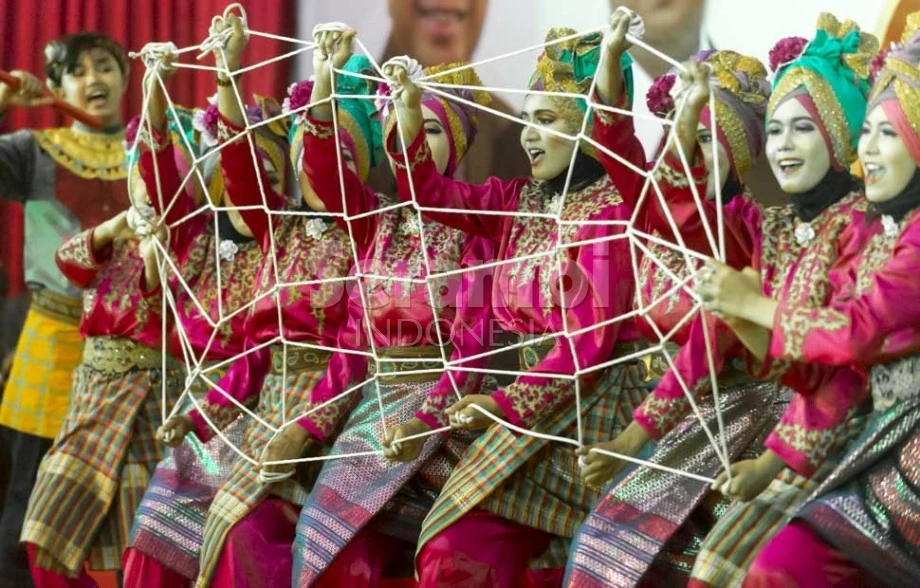 Tari Tarek Pukat | WiKITAria Wikia | Fandom