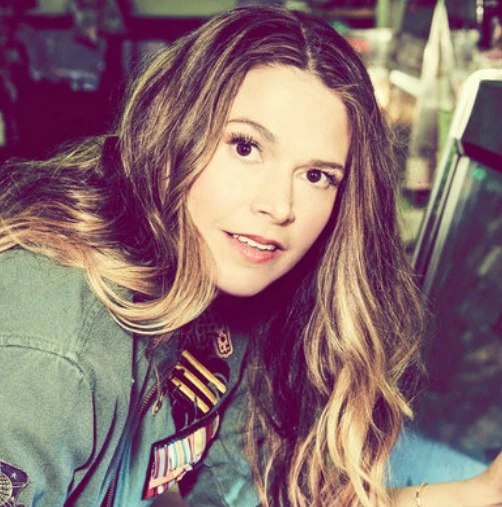 Liza Miller | Younger Wiki | Fandom