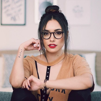 Ana Vbon | Wiki Youtube Pedia | FANDOM powered by Wikia